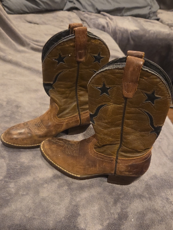 Shoes | Brown Leather Cowboy Boots With Star Inlay | Poshmark
